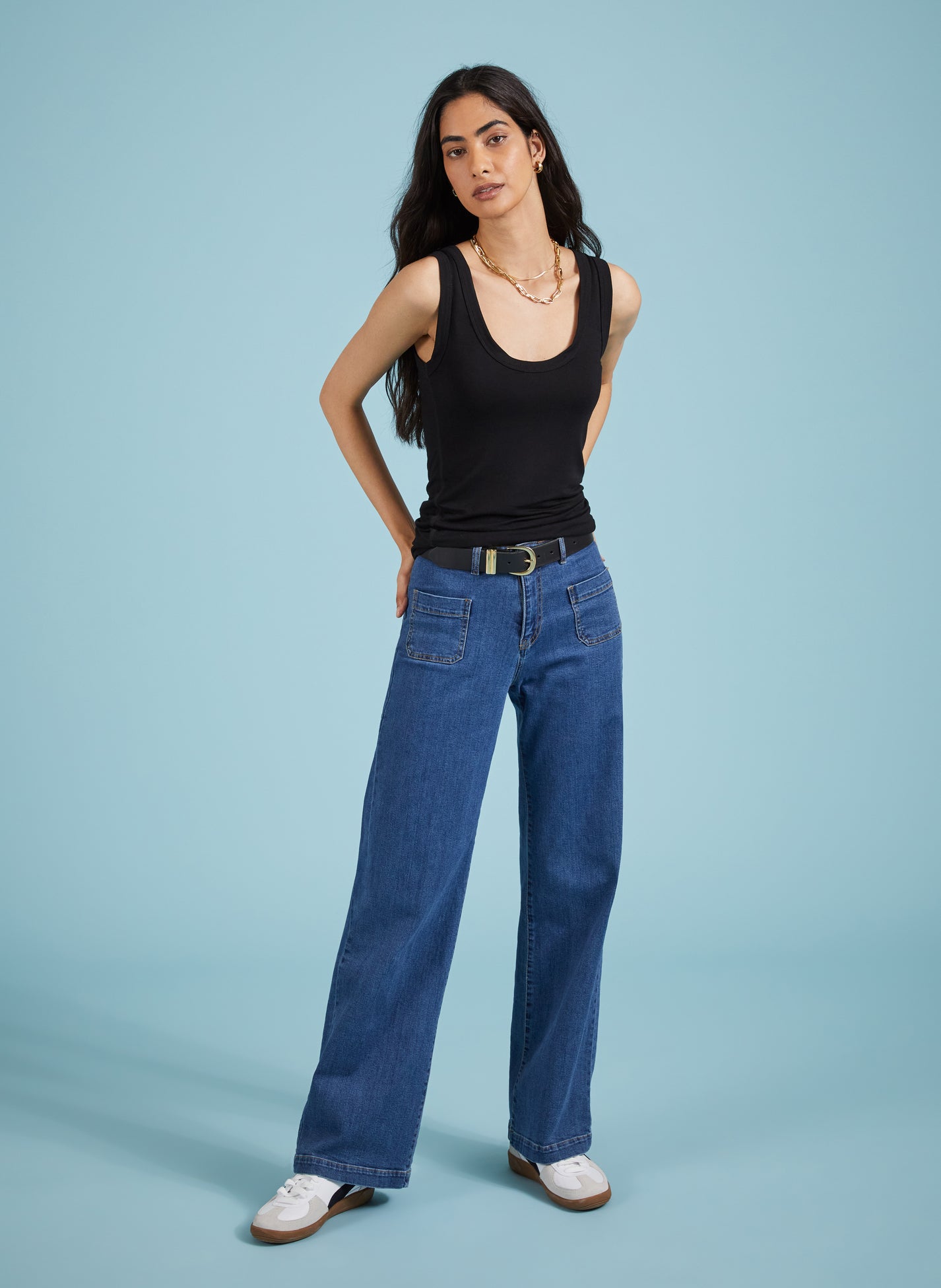 Brenna Scoop Neck Vest - Caviar Black | Baukjen