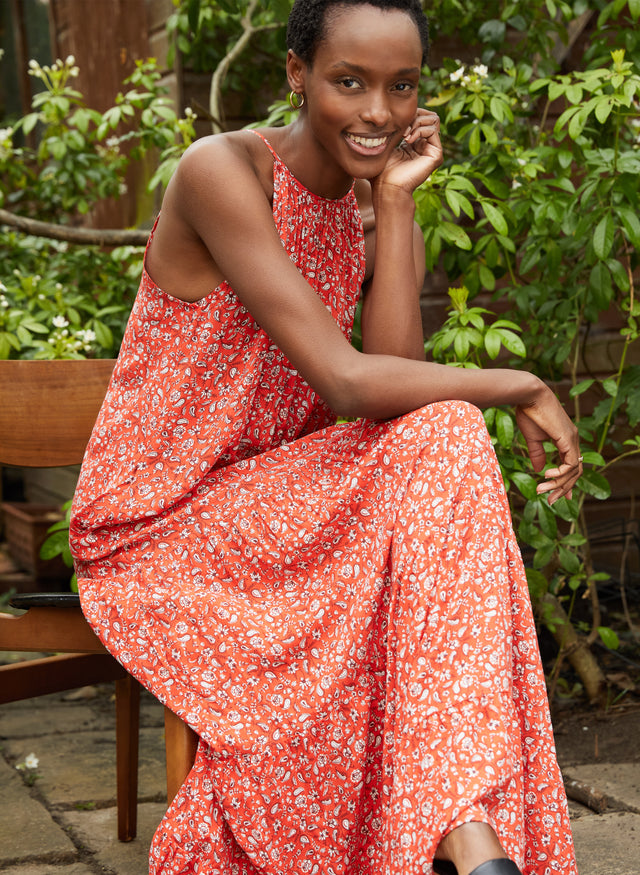 Women's Clothing Rental | Rent Ethical Clothing | Baukjen