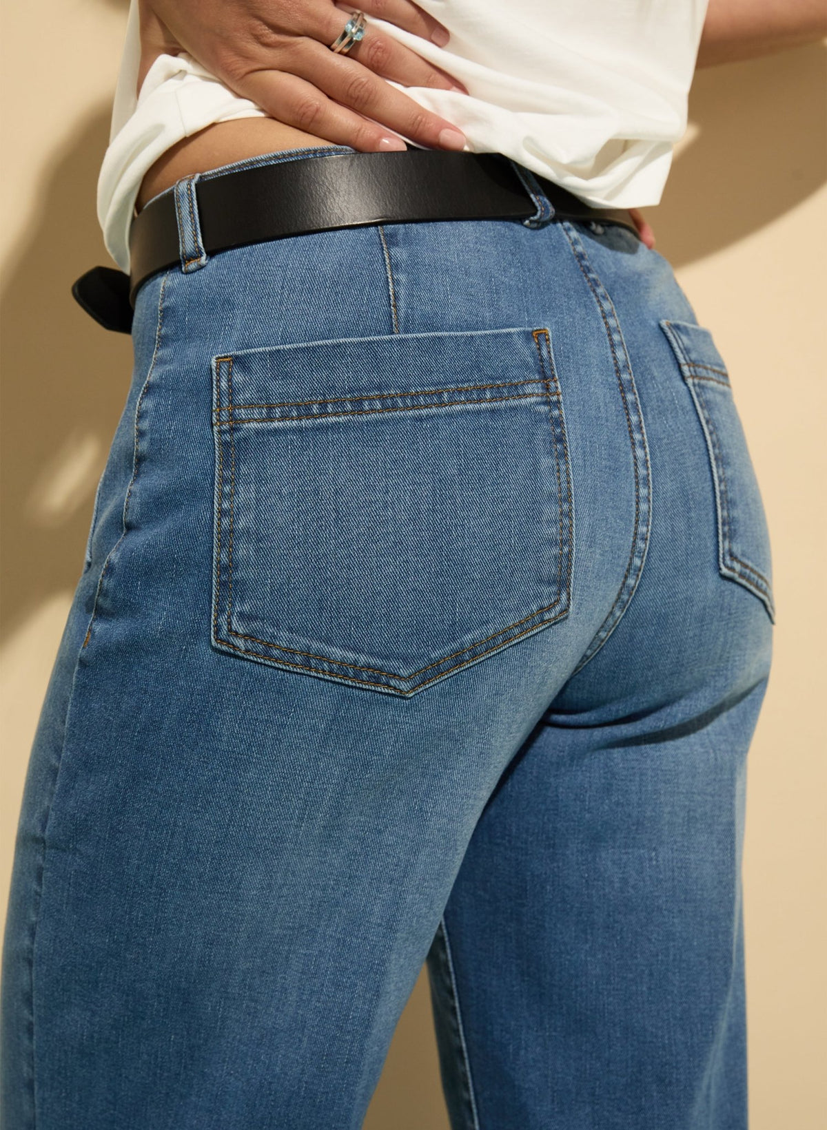 Robyn Organic Cotton Stretch Jeans - Light Washed Indigo | Baukjen