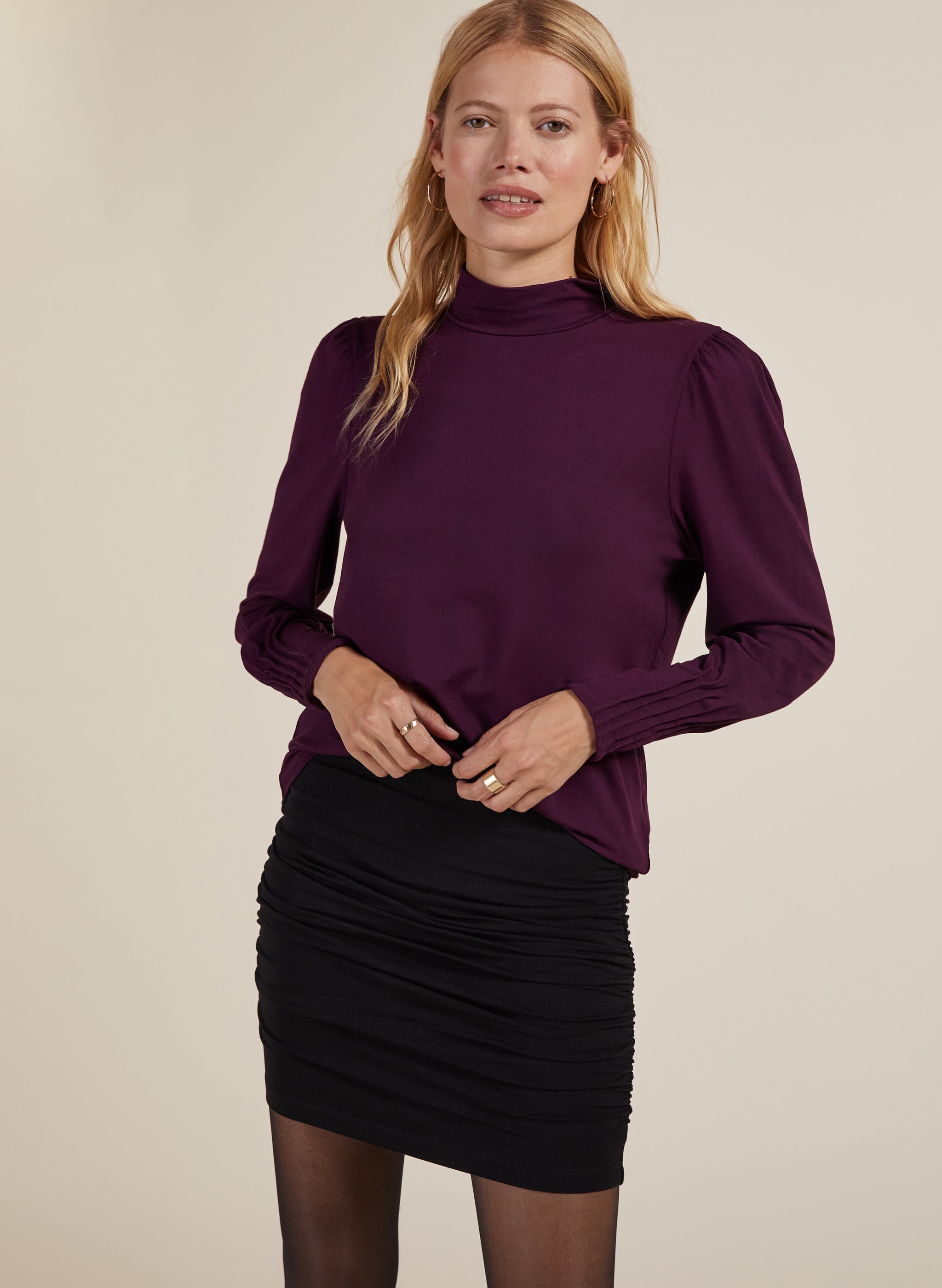 Abeda Stetch Mini Skirt - Caviar Black | Baukjen